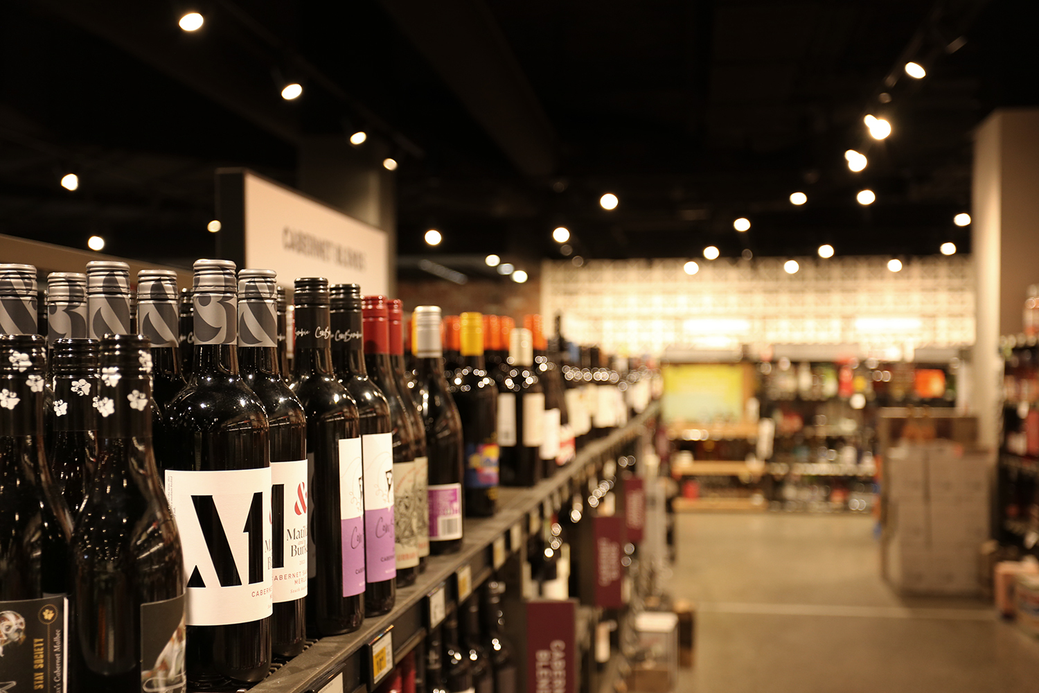 Dan Murphy's Double Bay | Trend Lighting